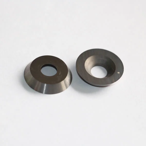 Round carbide insert cutter for woodturning tools